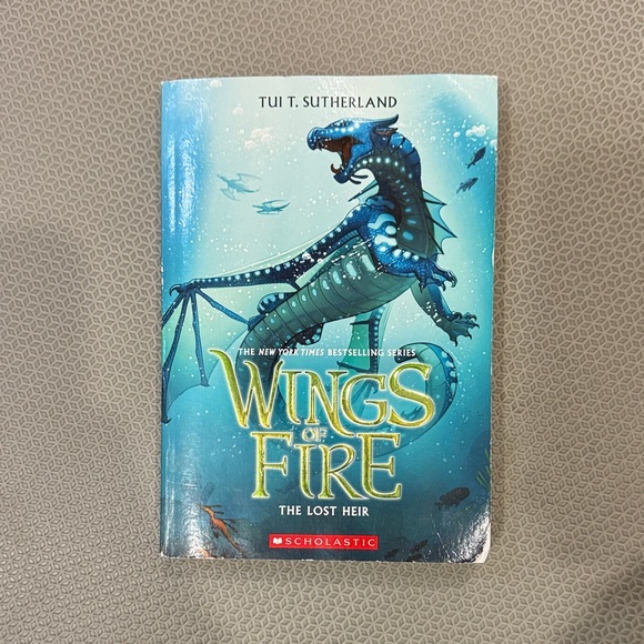 Scholastic | Other | Scholastic Wings Of Fire The Lost Heir Blue Cover ...